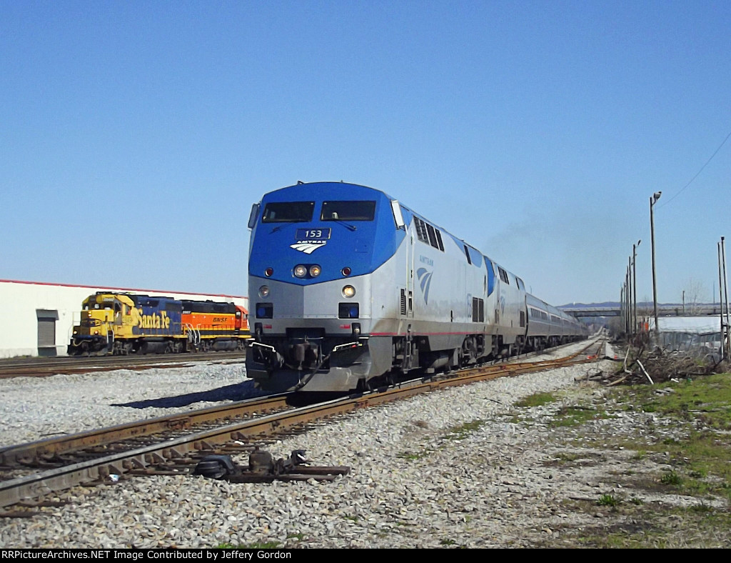 Amtrak 19
